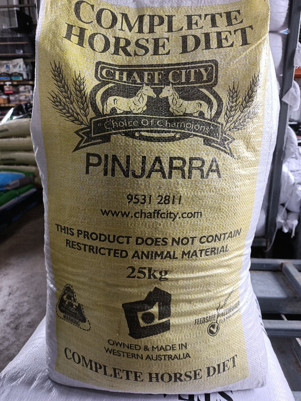 Complete Horse Diet Yellow Oat Free - Oakford Stockfeeds